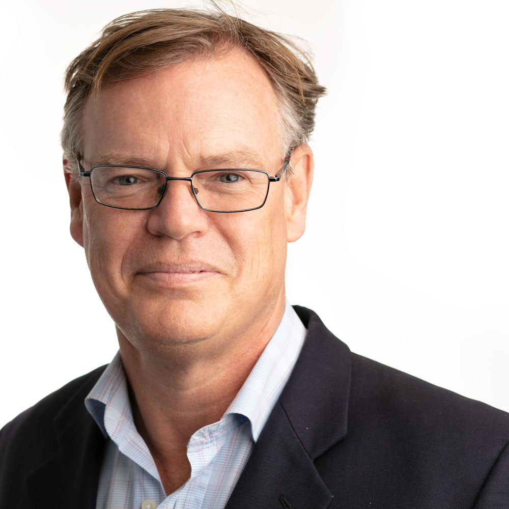 Meet our team of experts in online education